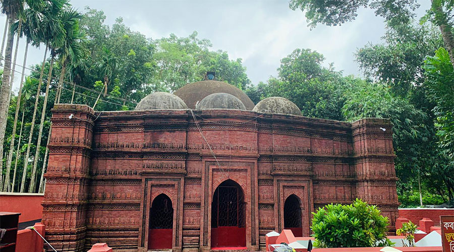 গোরার মসজিদ, কালীগঞ্জ, ঝিনাইদহ » আদার ব্যাপারী